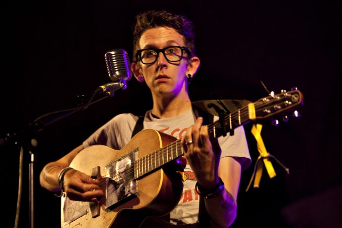 Micah P. Hinson al lavoro sul nuovo album | Deer Waves