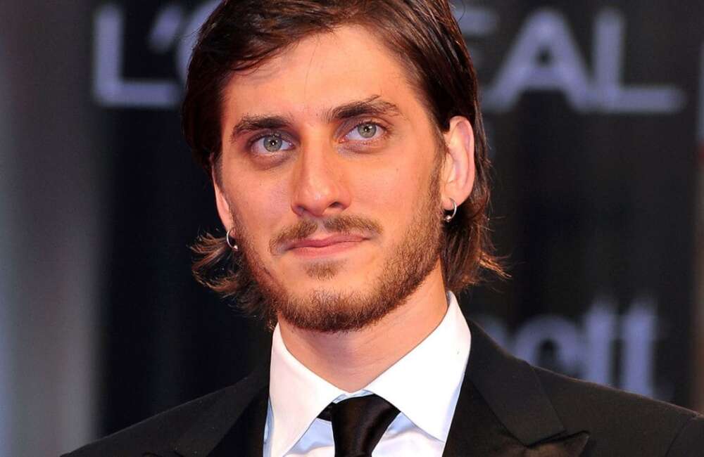 Luca Marinelli debutta a Hollywood con il film di Netflix “The Old ...